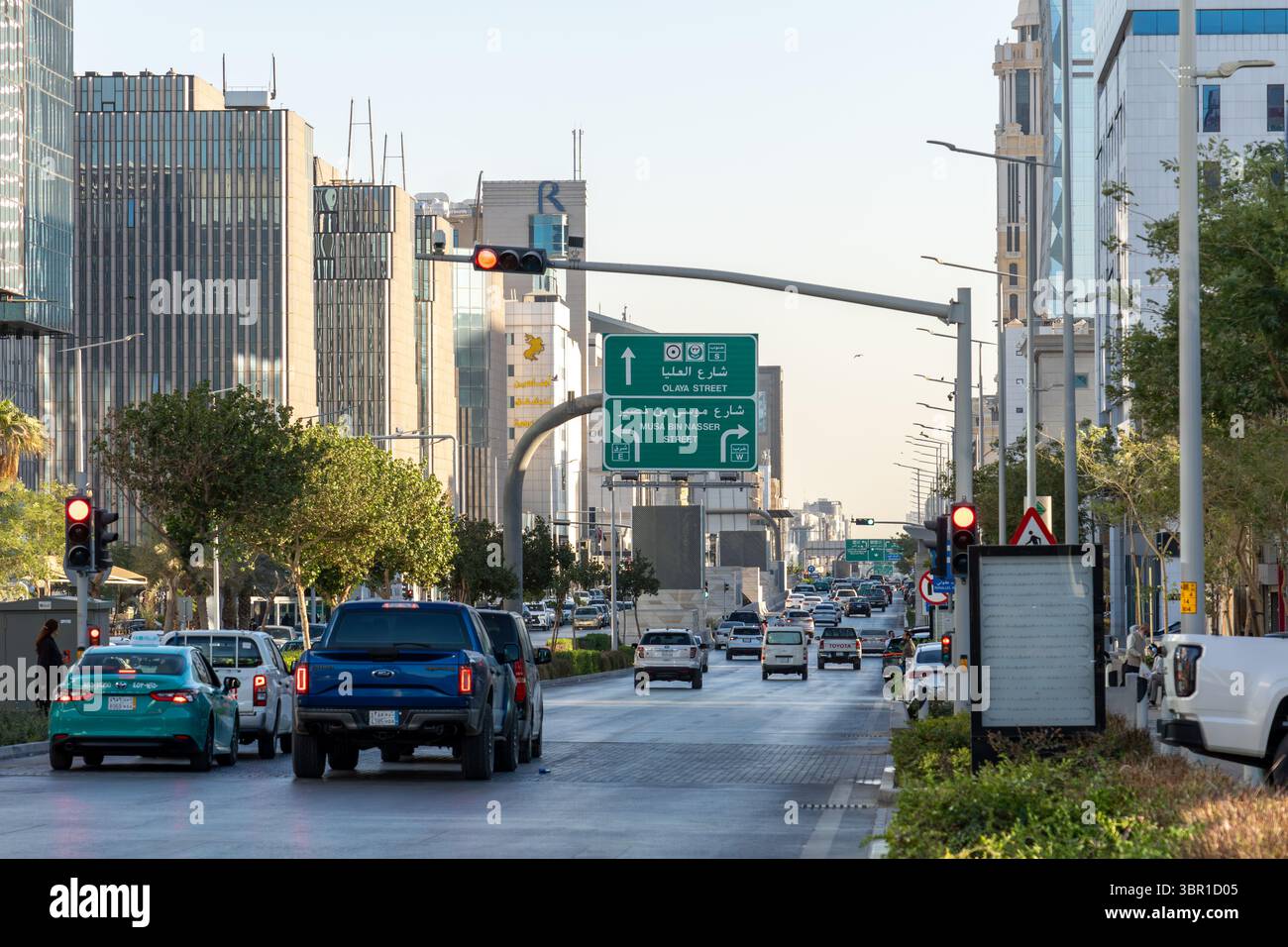 Riyadh, Saudi Arabia - December 22, 2024: Walking at sunset in Olaya ...