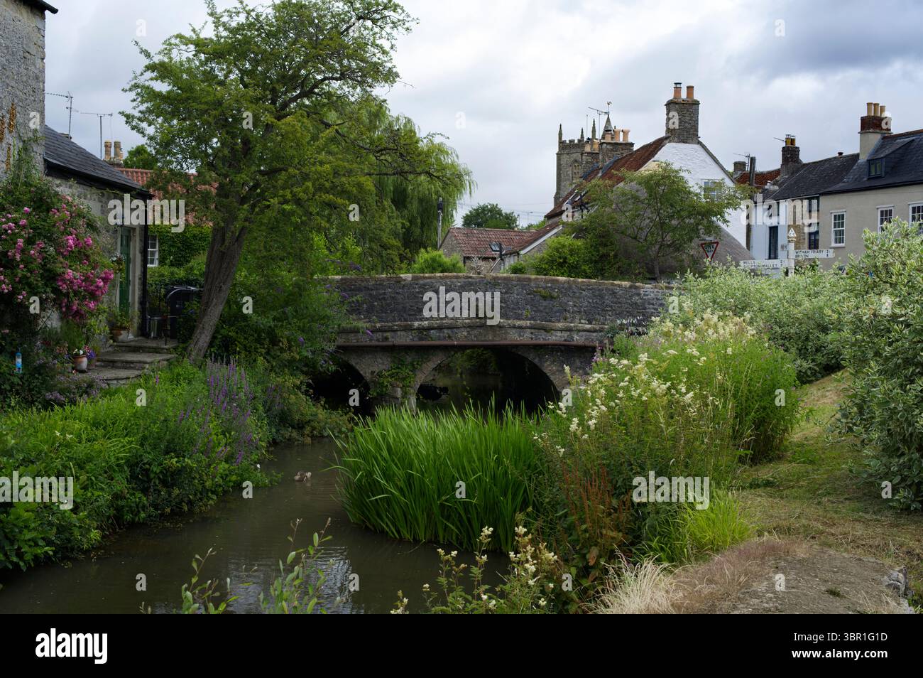 River mells hi-res stock photography and images - Alamy