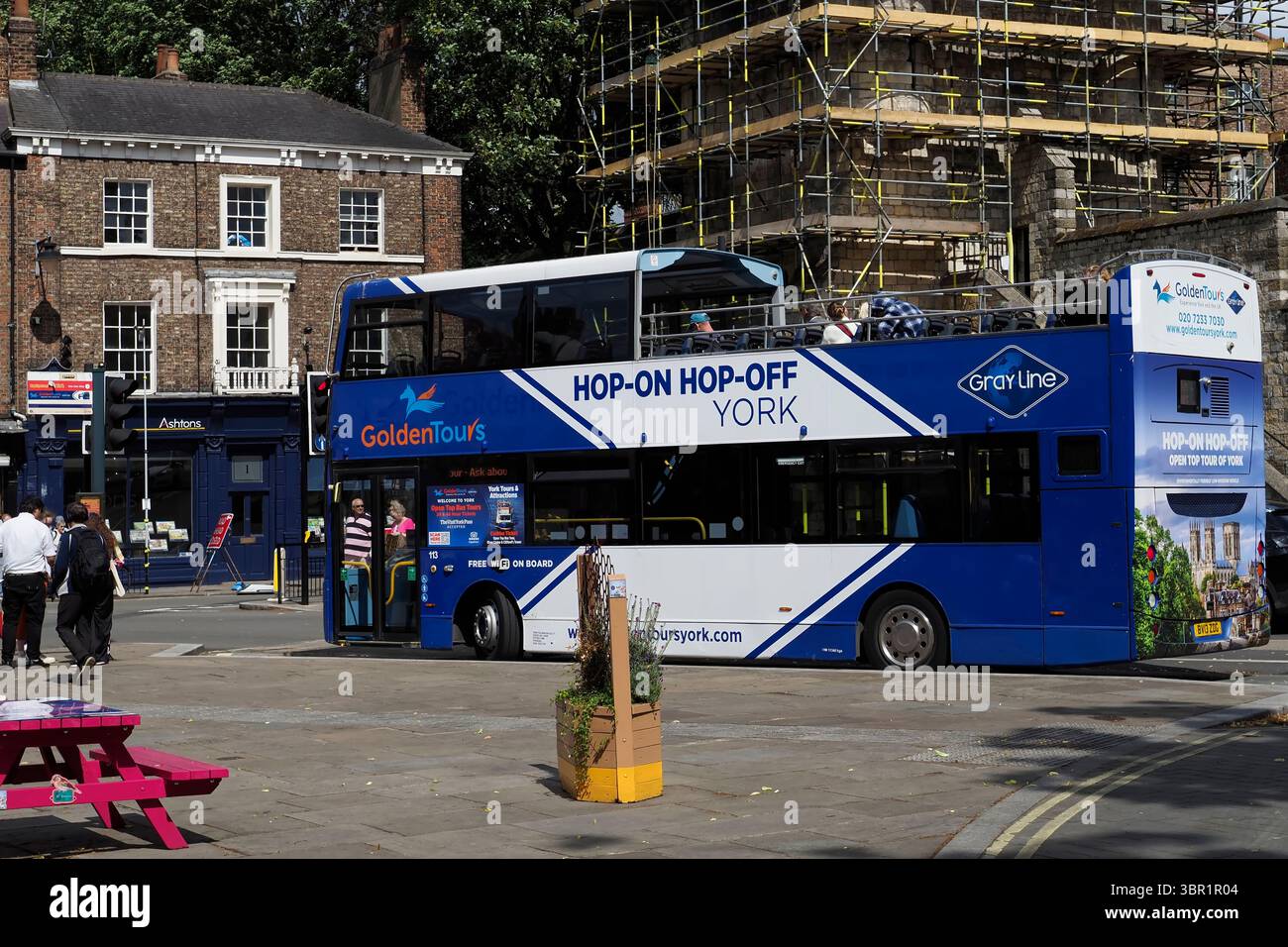 hop on hop off tourist bus York, North Yorkshire,England,UK Stock Photo ...