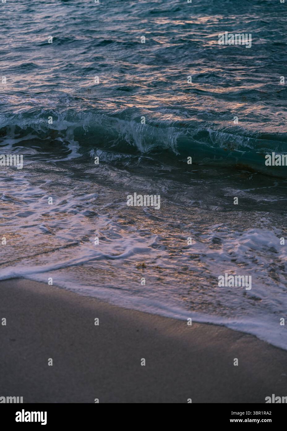 Early tide dance hi-res stock photography and images - Alamy