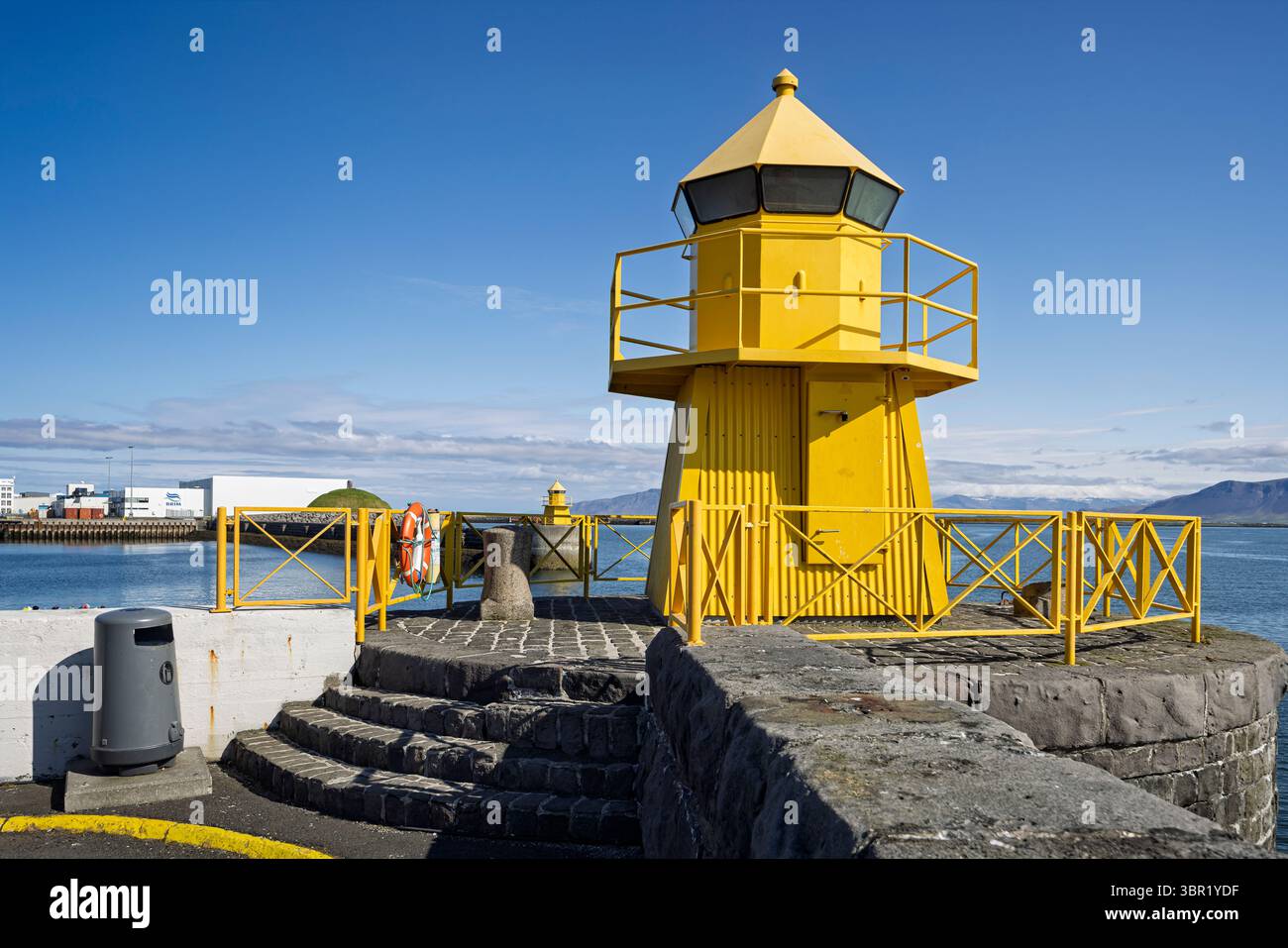 Ingolfsgardur Lighthouse - an historic yellow lighthouse in Reykjavik ...