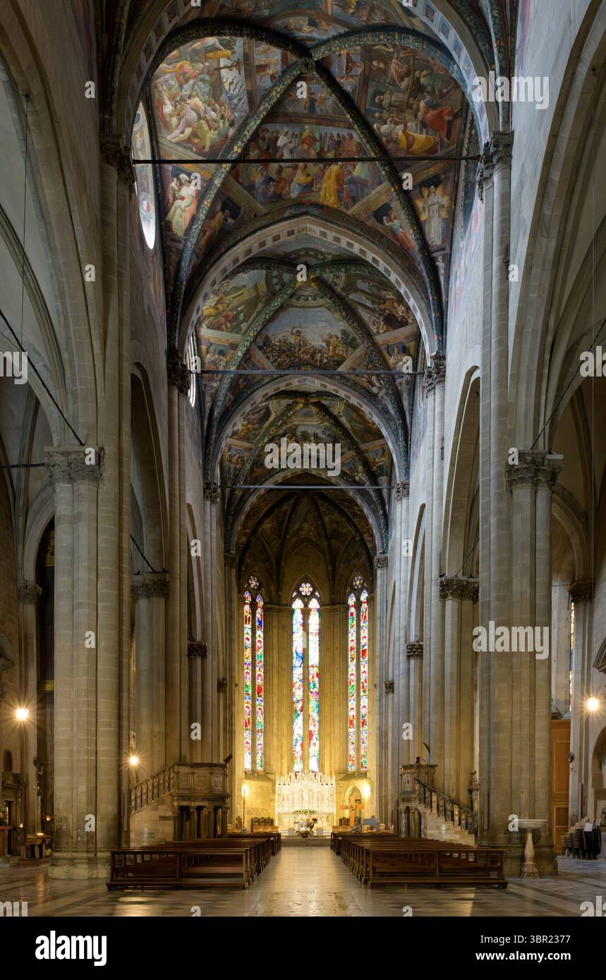 Interior of Arezzo Cathedral, Gothic nave with rib vaults, frescoed ...