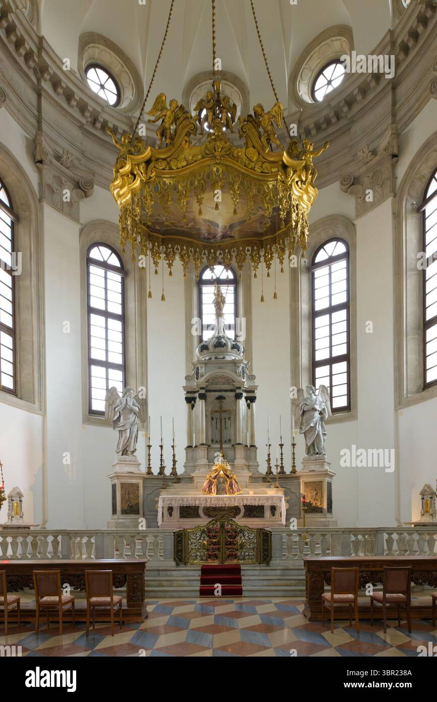 Interior view of the Cappella del Santissimo Sacramento, Duomo di Padova, Italy. Features a ...
