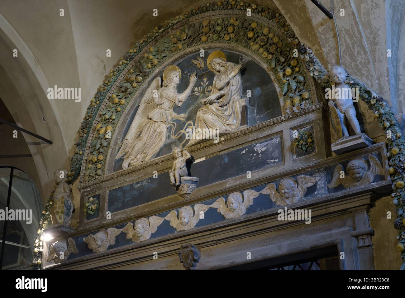 Annunciation in glazed terracotta with Virgin Mary and angel Gabriel ...
