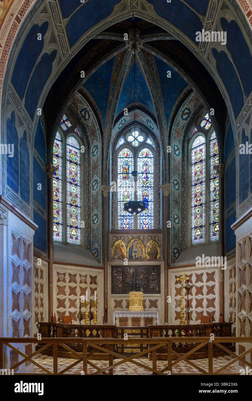 Gothic chapel of St John the Baptist with triptych fresco by Pietro ...
