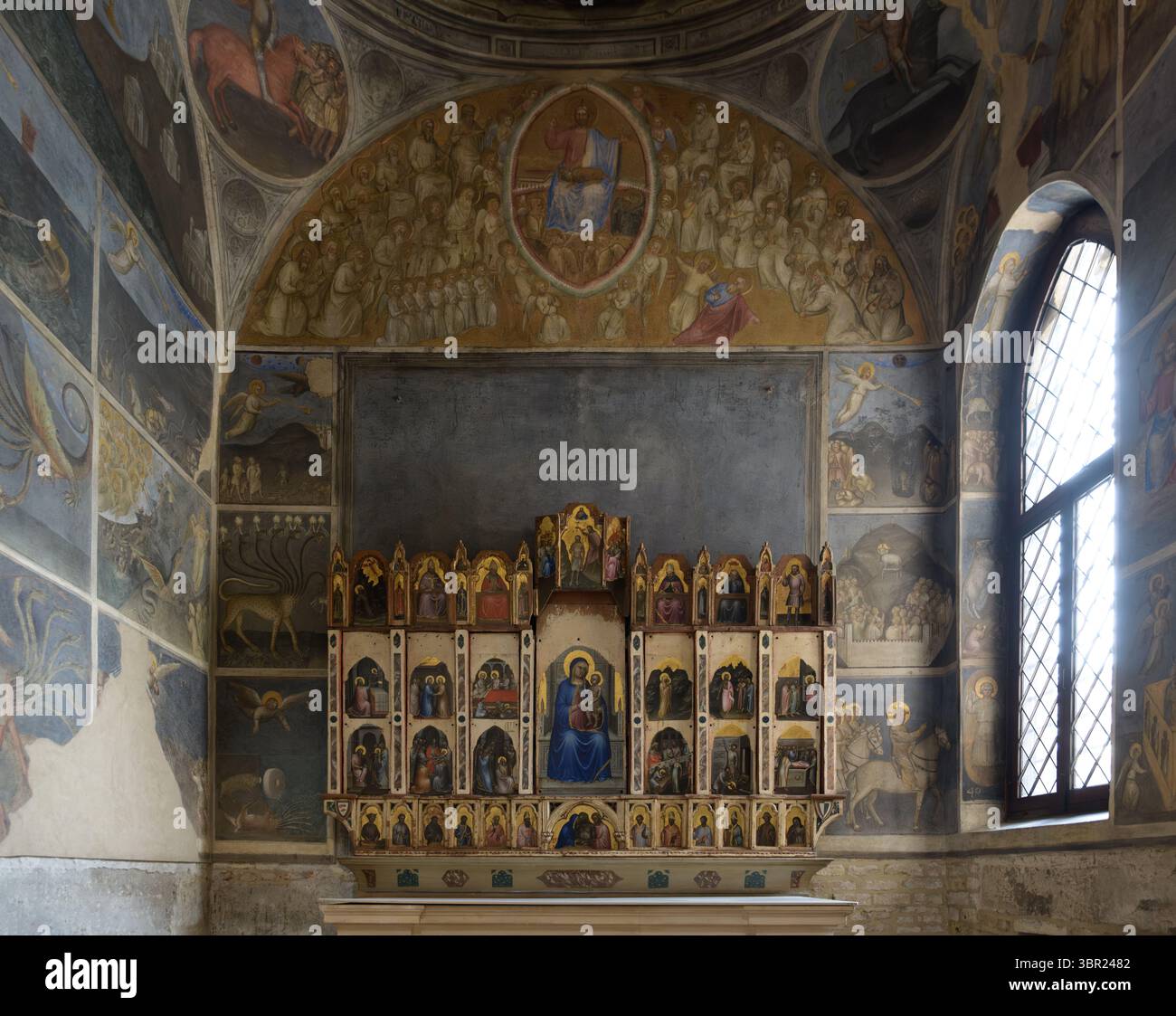 Polyptych by Giusto de Menabuoi on the altar of Padua Baptistery, Italy ...