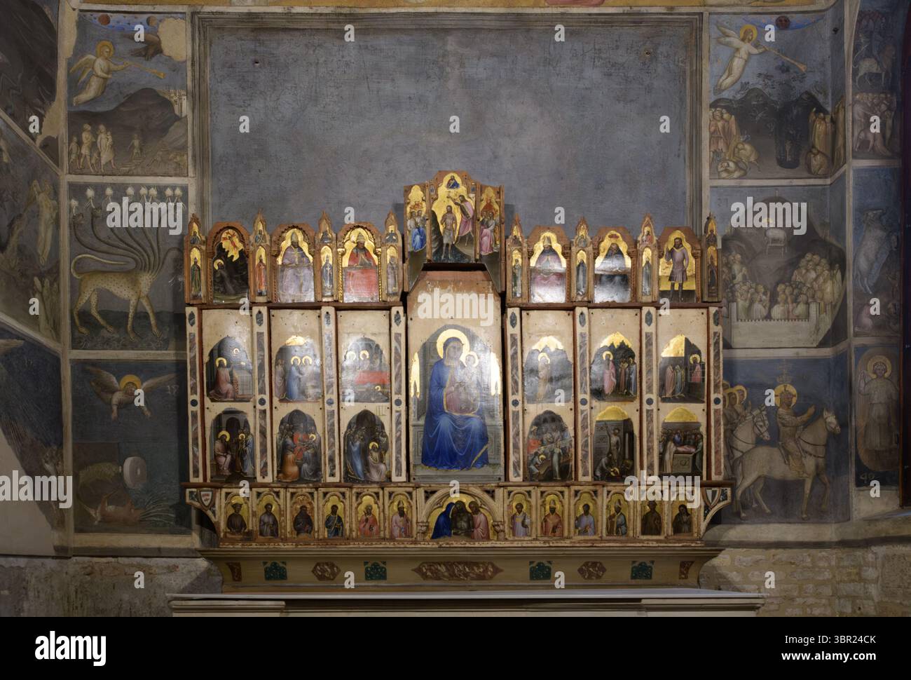Polyptych by Giusto de Menabuoi on the altar of Padua Baptistery, Italy ...