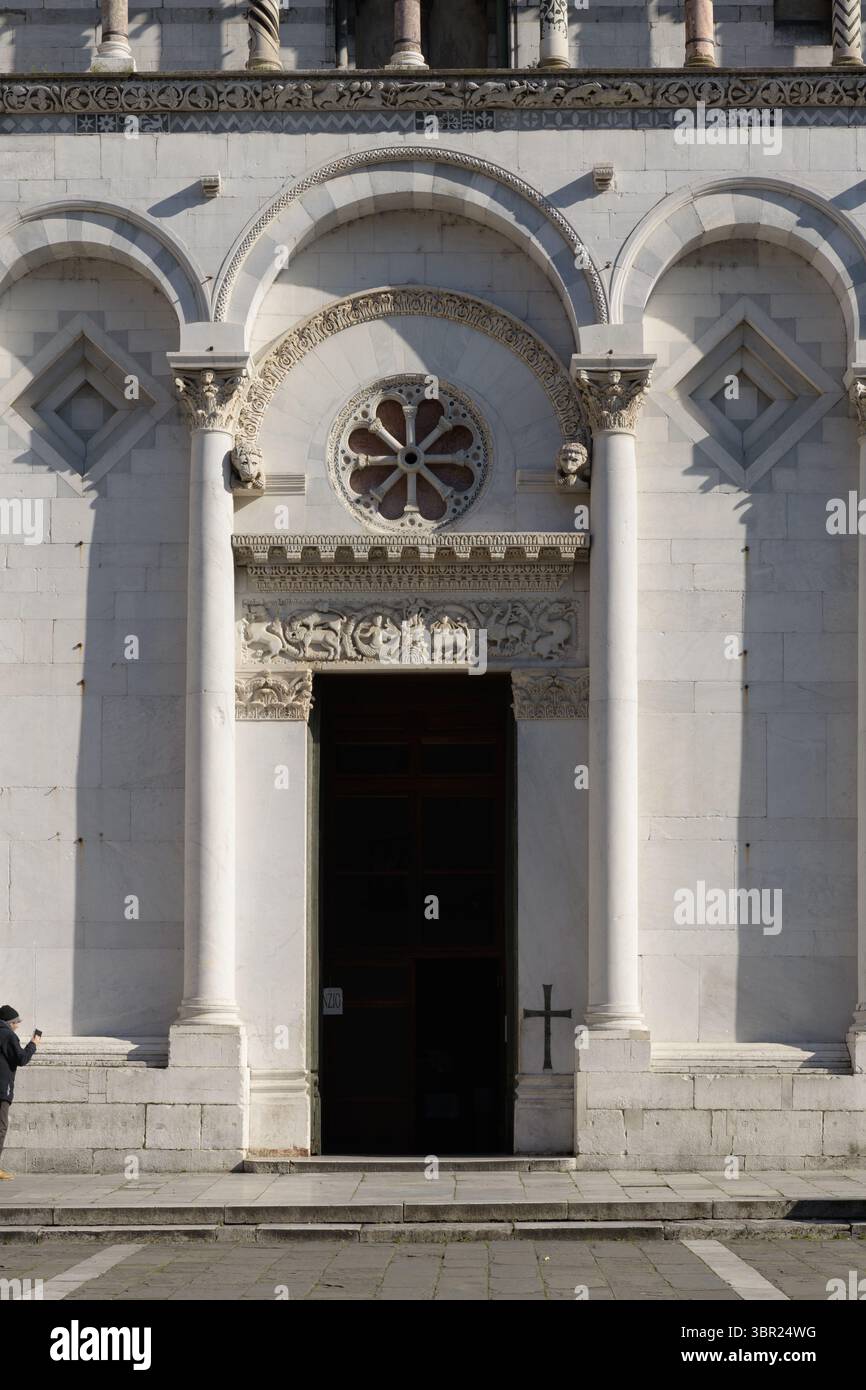Main portal of San Michele in Foro, Lucca, Italy, with rose window ...