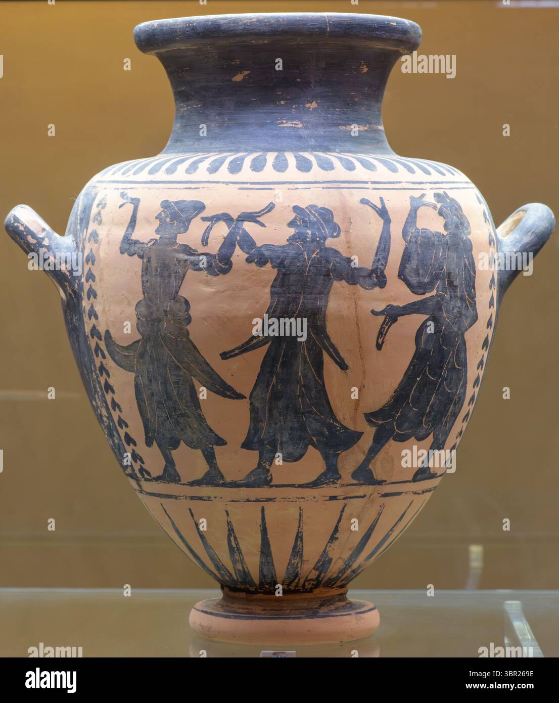 Ancient_pottery hi-res stock photography and images - Alamy