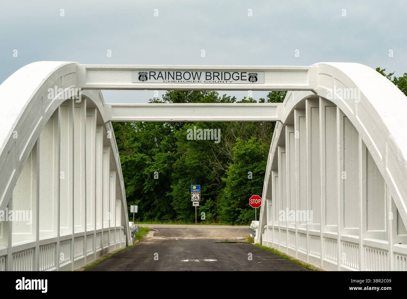 The historic Brush Creek Bridge, also known as the Rainbow Bridge ...