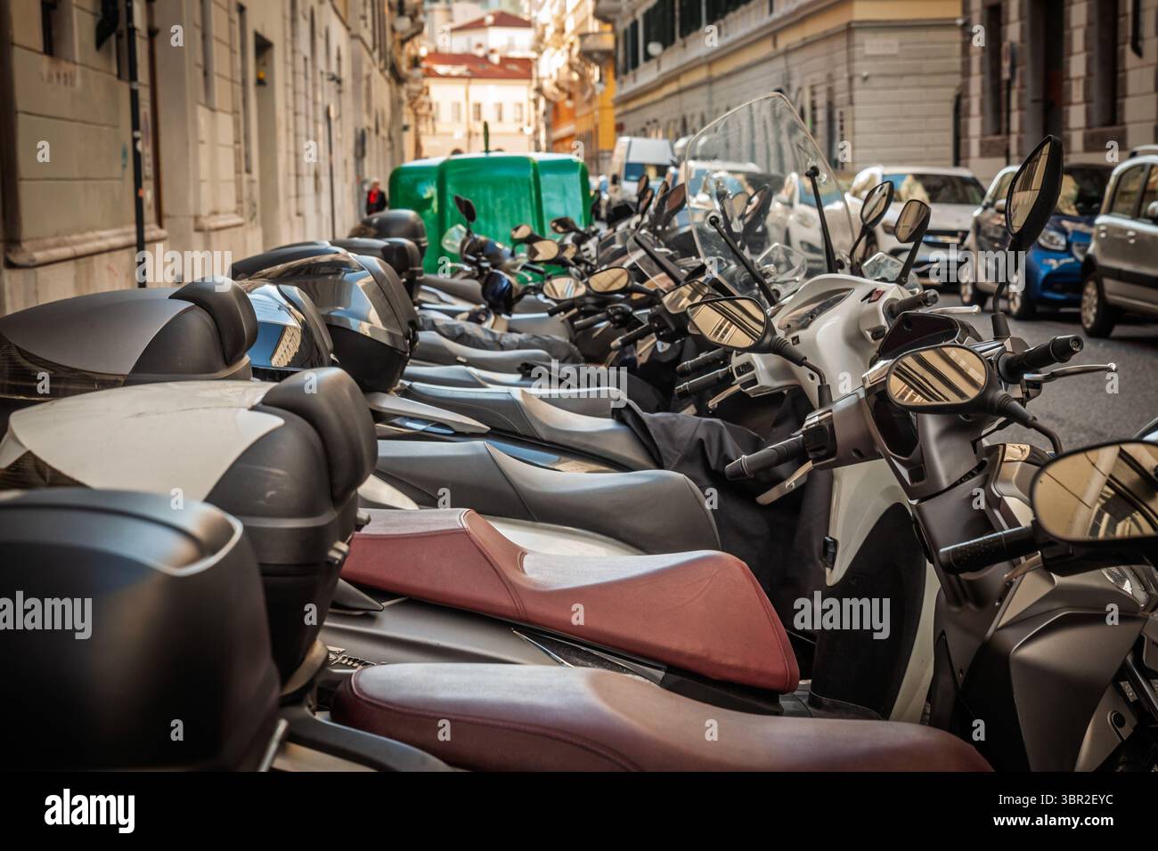 One way mirrors hi-res stock photography and images - Alamy