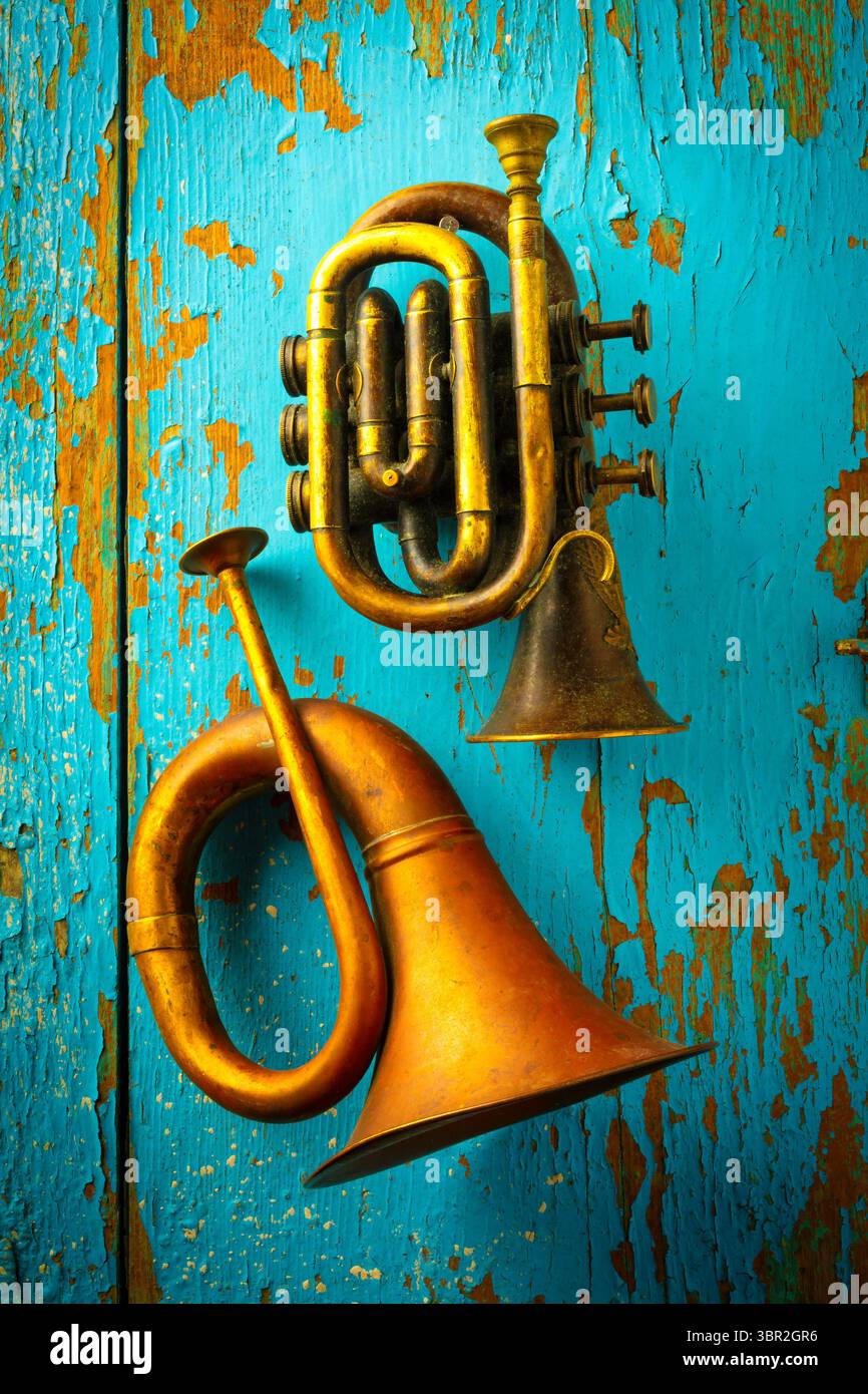 Old musical brass instruments hi-res stock photography and images - Alamy