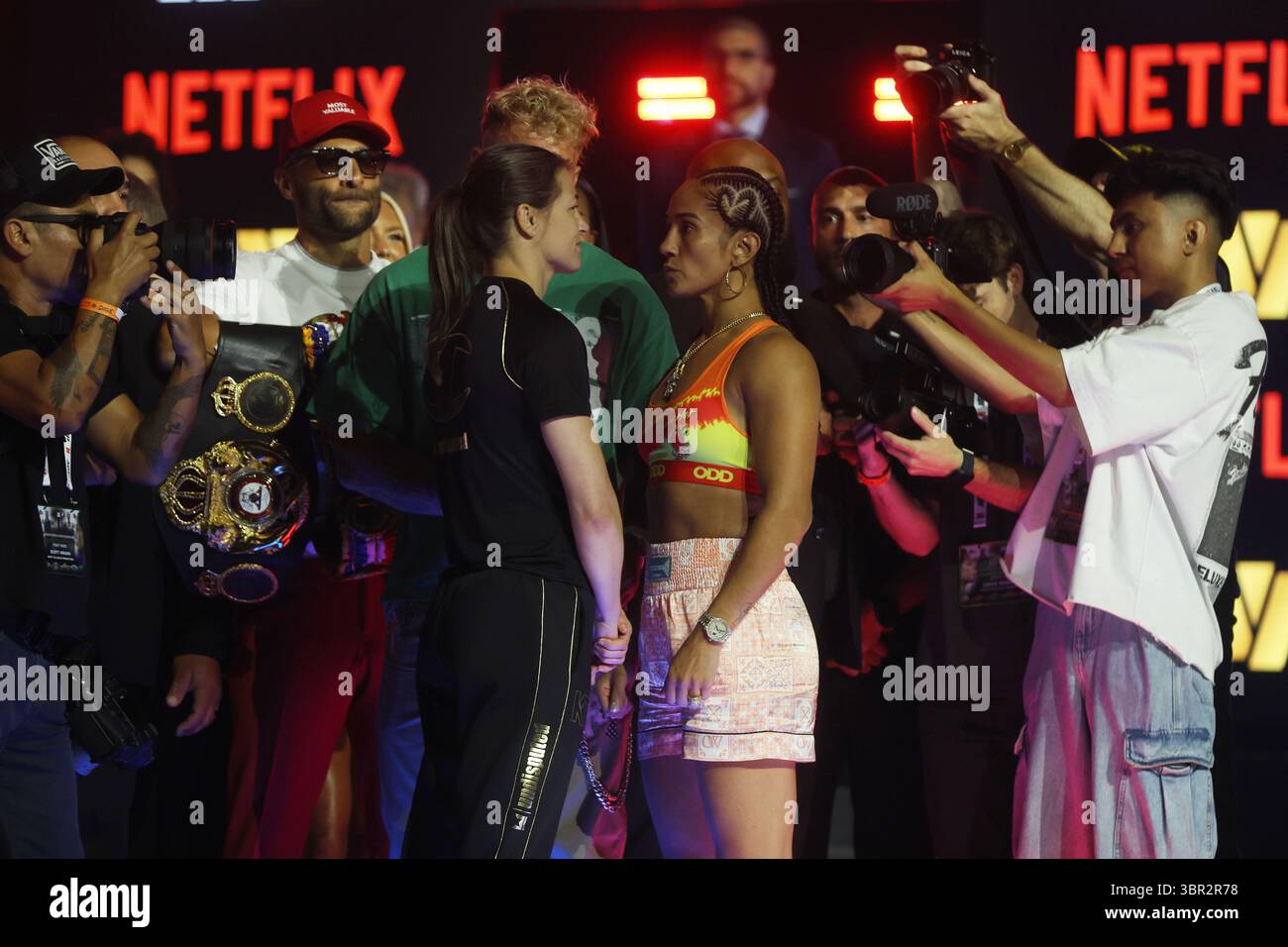 Katie Taylor and Amanda Serrano during the Most Valuable Promotions Katie Taylor vs. Amanda ...