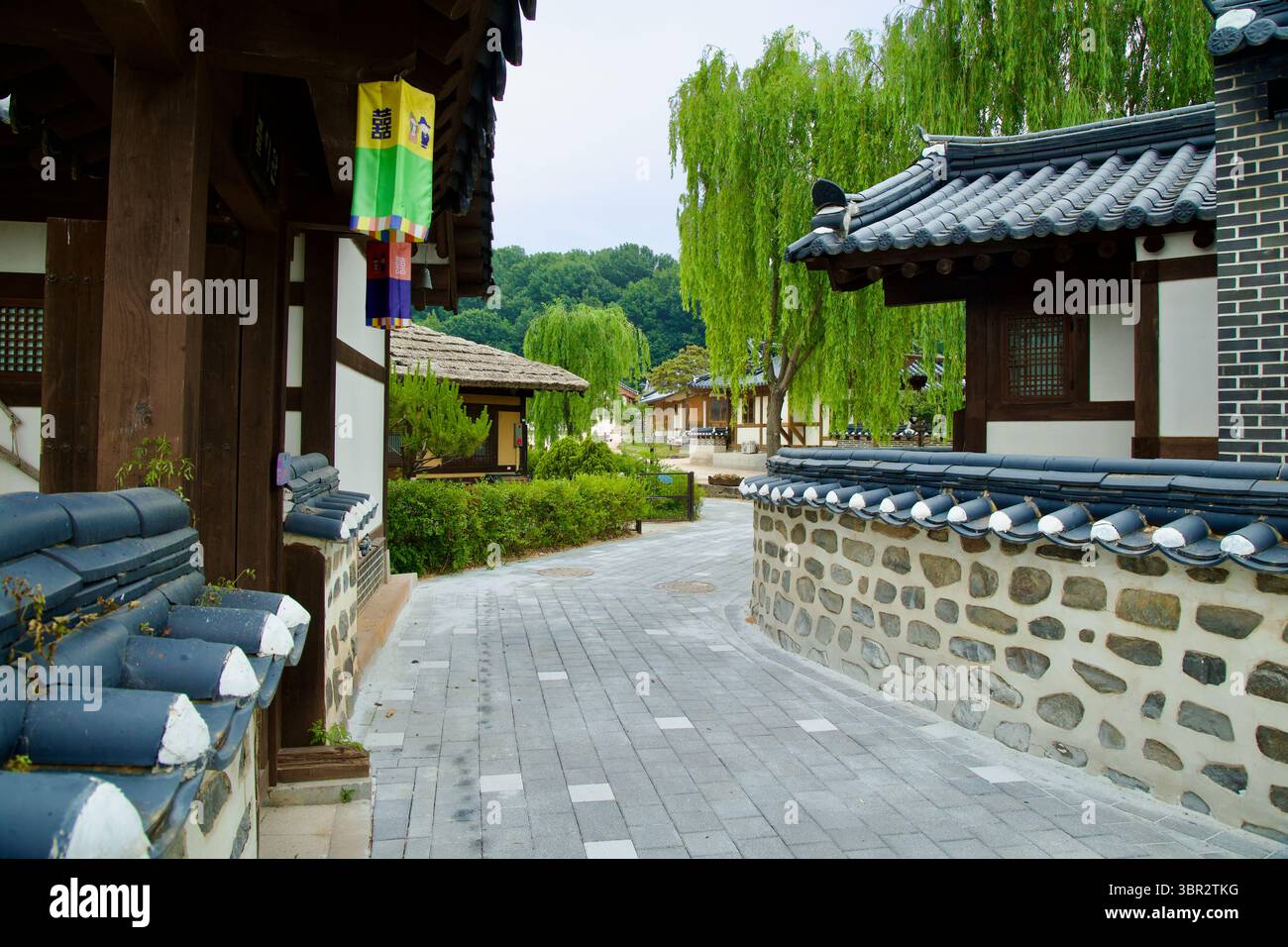 Traditional tiled wall pathway hi-res stock photography and images - Alamy
