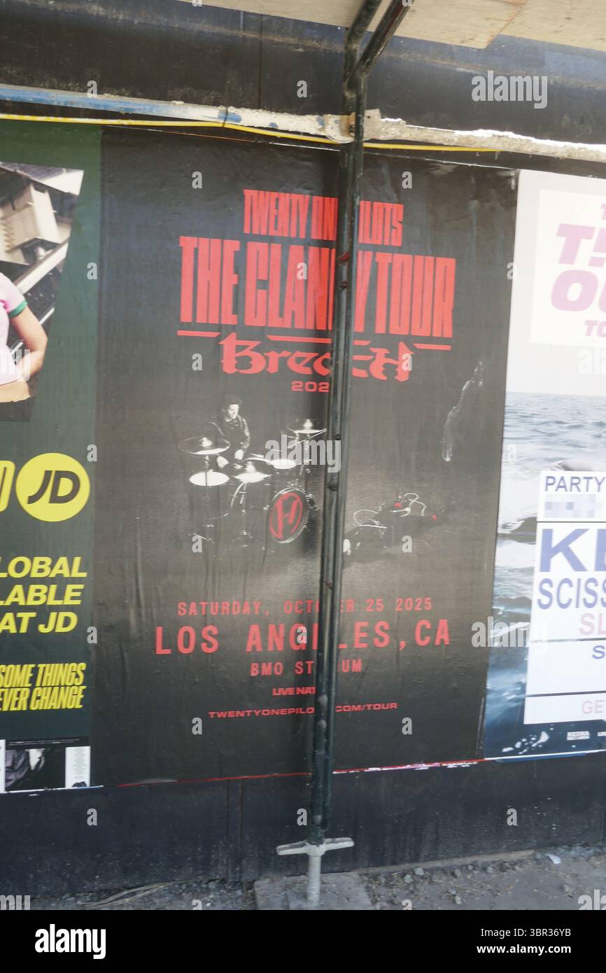 Los Angeles, California, USA 10th July 2025 Twenty One Pilots Breach ...