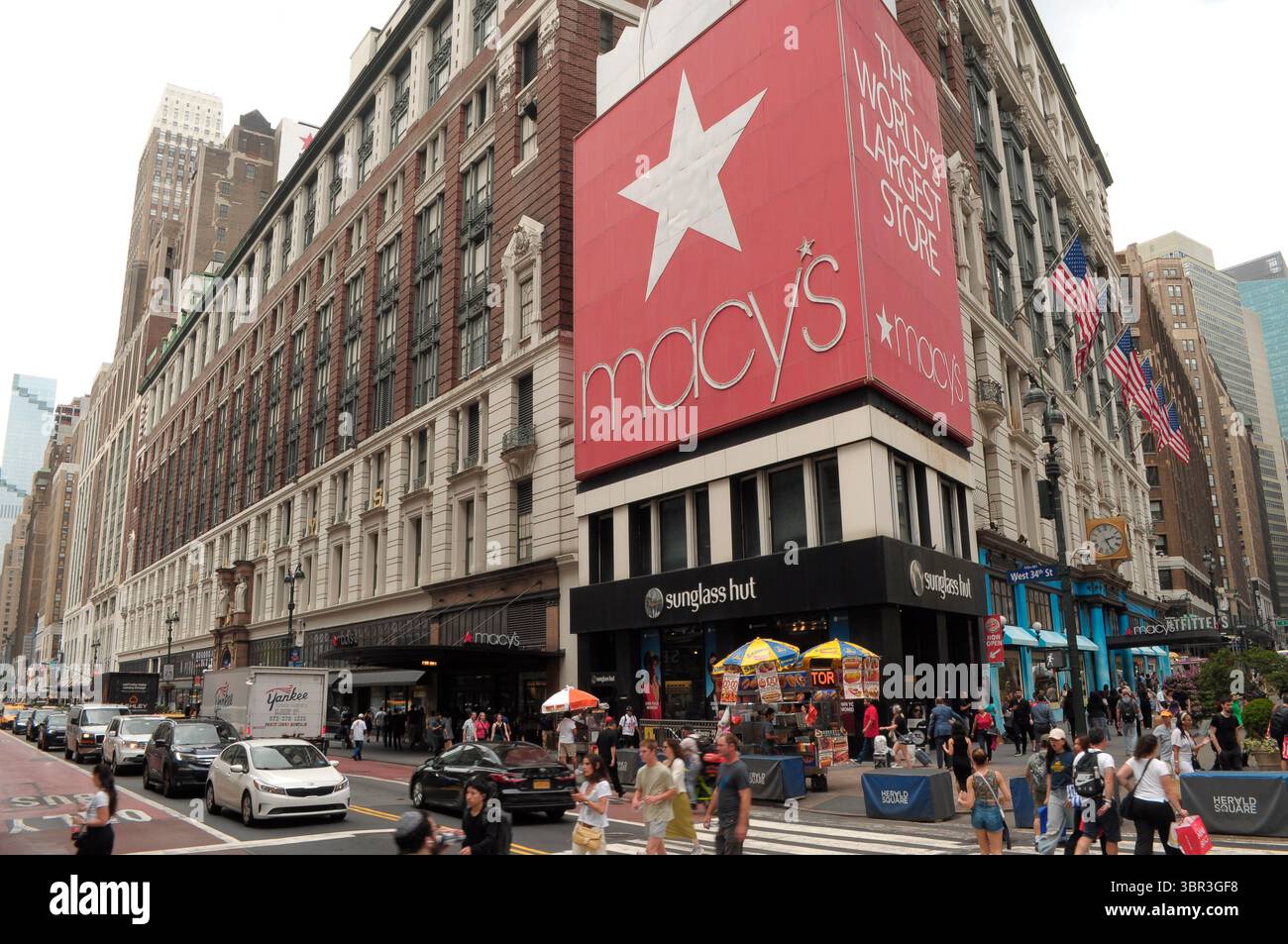The Macy's department store is seen in Herald Square, Manhattan, New York City. (Photo by Jimin ...