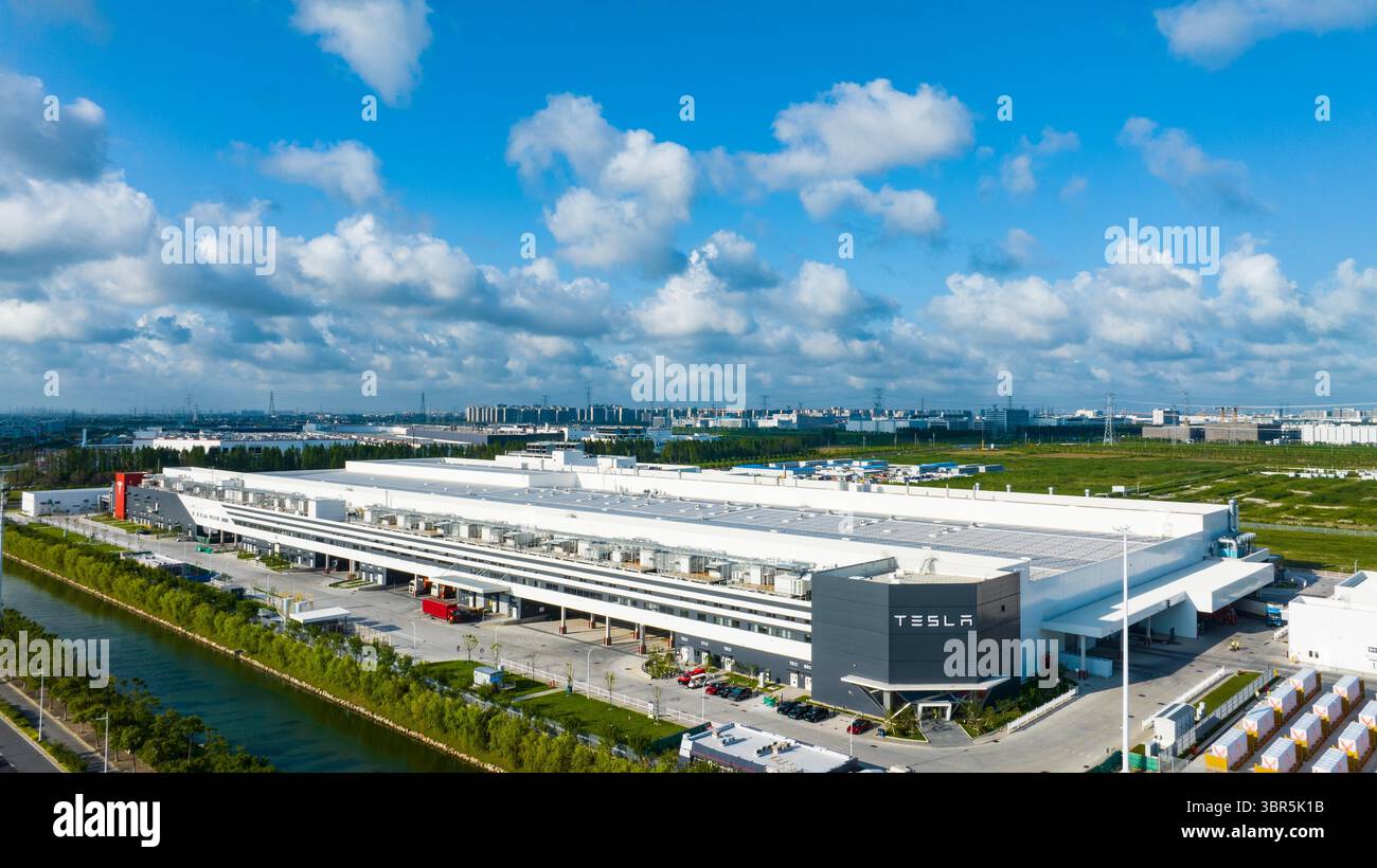 Aerial photo shows the Tesla's Mega factory in Shanghai, China, 9 July ...