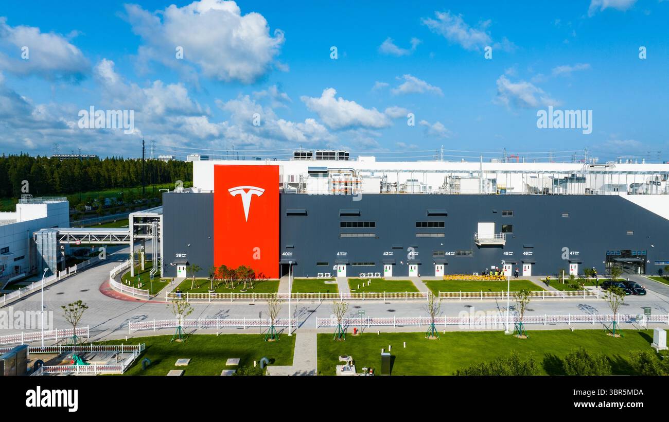Aerial photo shows the Tesla's Mega factory in Shanghai, China, 9 July ...