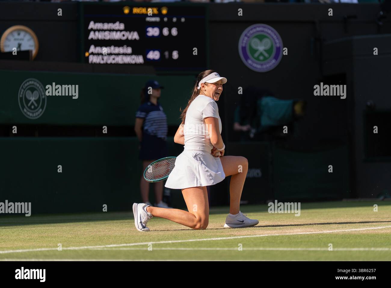 LONDON, ENGLAND - JULY 8: Amanda Anisimova of The USA during Wimbledon ...