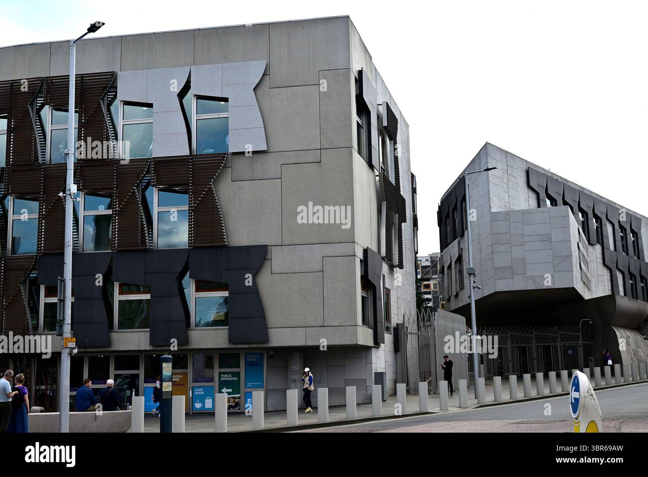 Around Scotland - Scottish Parliament Building, Edinburgh Stock Photo ...