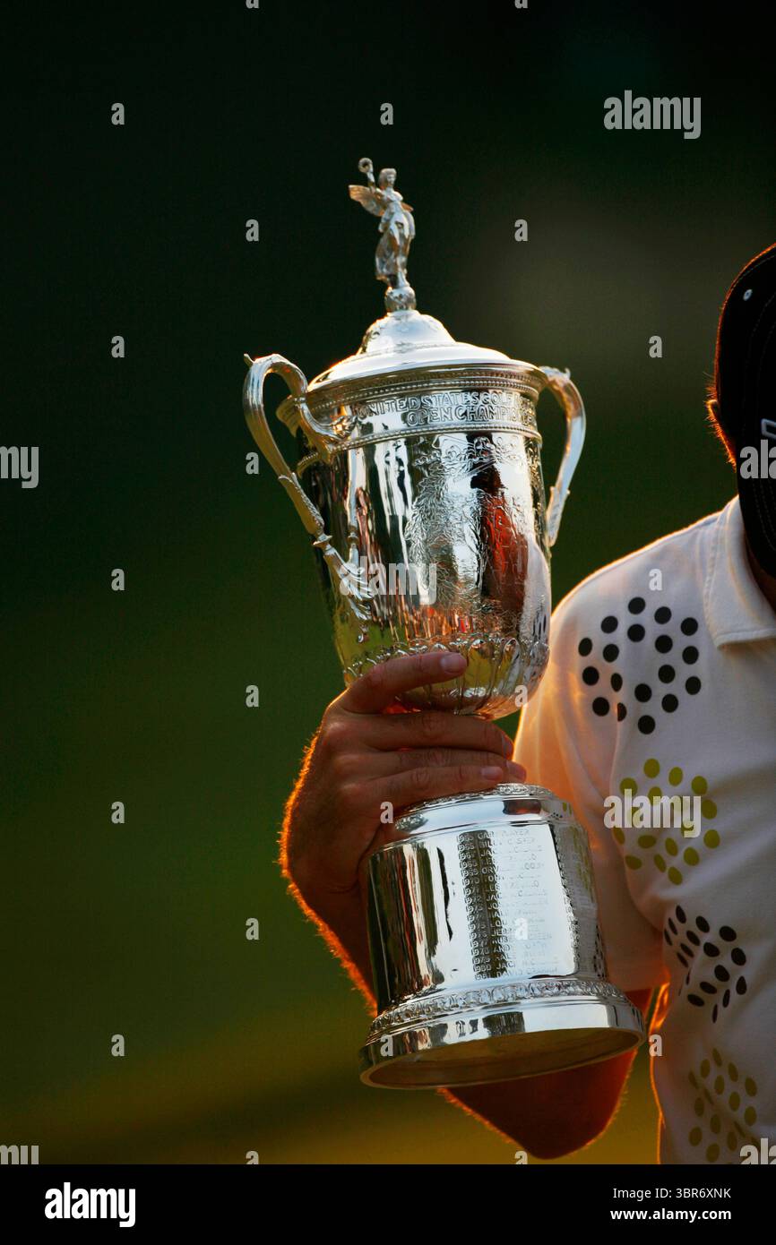 Geoff Ogilvy with the trophy after winning the tournament on the final ...