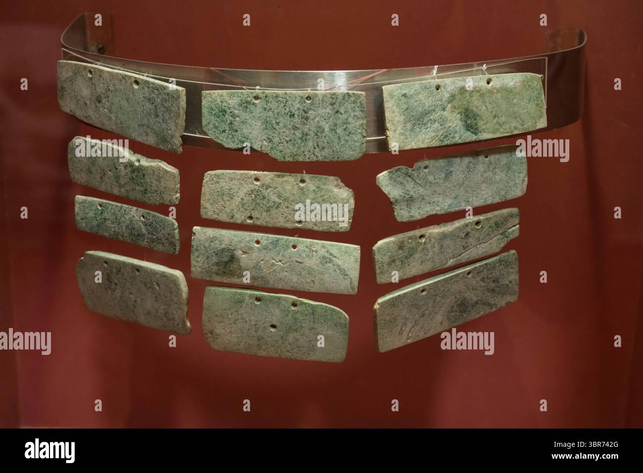 Mayan funerary artifacts hi-res stock photography and images - Alamy