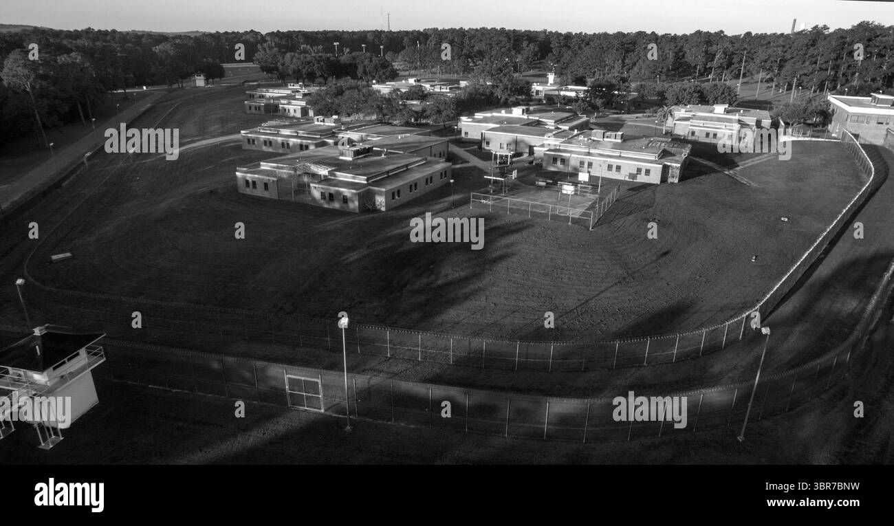 Forensic unit Black and White Stock Photos & Images - Alamy