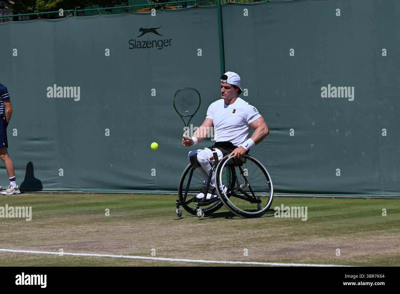 Wimbledon: Day 11 10th July 2025 Guy Sasson (ISR) Niels Vink (Ned) vs ...