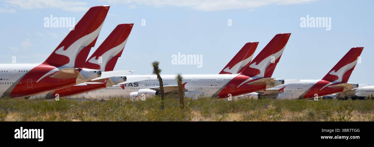 Airbusa380 airbus a380 hi-res stock photography and images - Alamy
