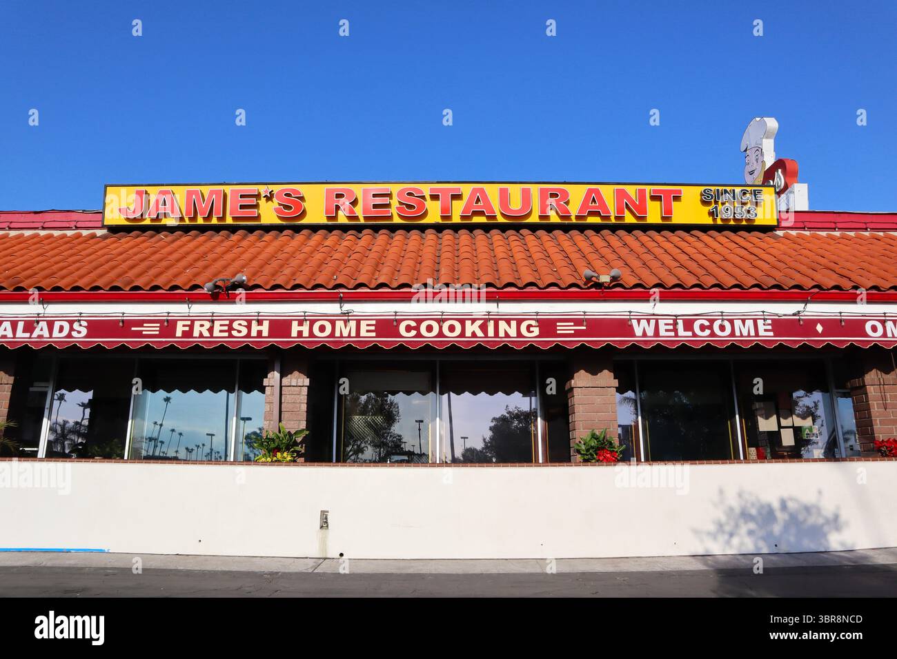 San Fernando, California: James Restaurant, Historic Diner Established ...