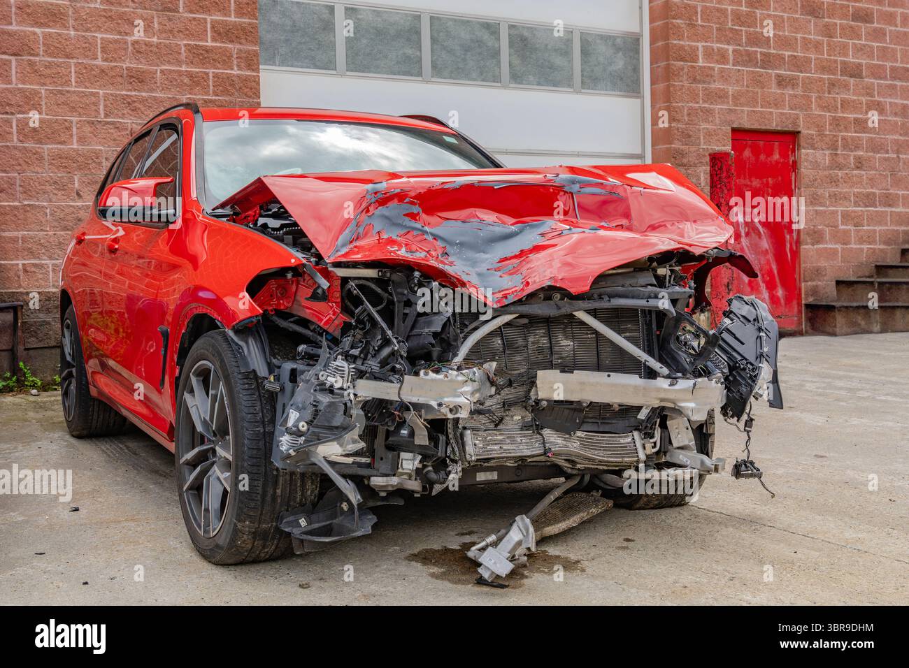 Serious category hi-res stock photography and images - Alamy