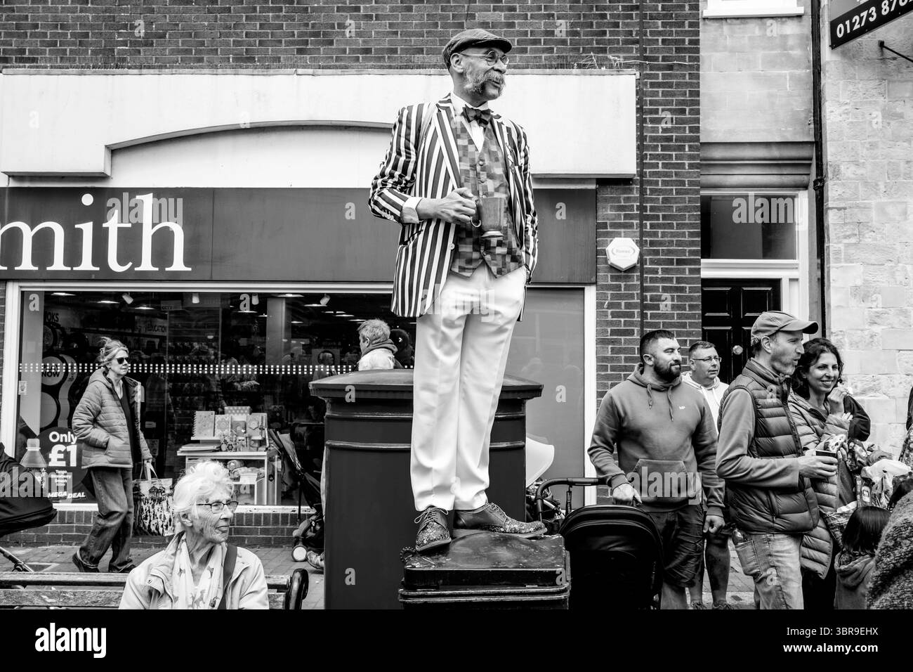 Eccentric group Black and White Stock Photos & Images - Alamy