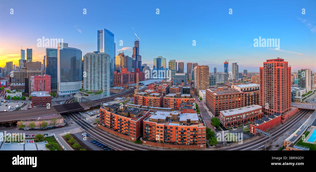 Chicago, Illinois, USA downtown cityscape panorama at dusk Stock Photo ...