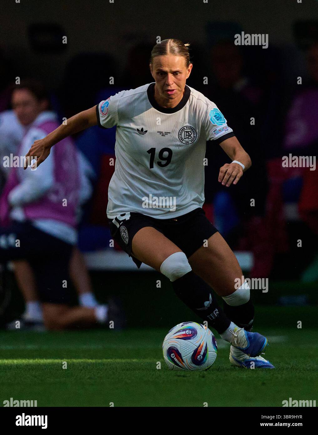 Klara Buehl #19 of Team Germany in the football UEFA Women EURO 2025 Group C match GERMANY ...