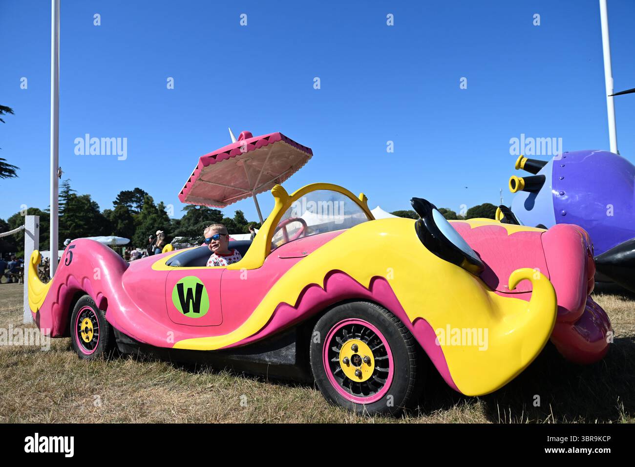 Wacky races hi-res stock photography and images - Alamy