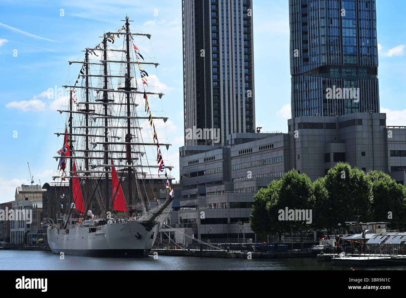 The Spanish Navy training schooner Juan Sebastian De Elcano moored in ...
