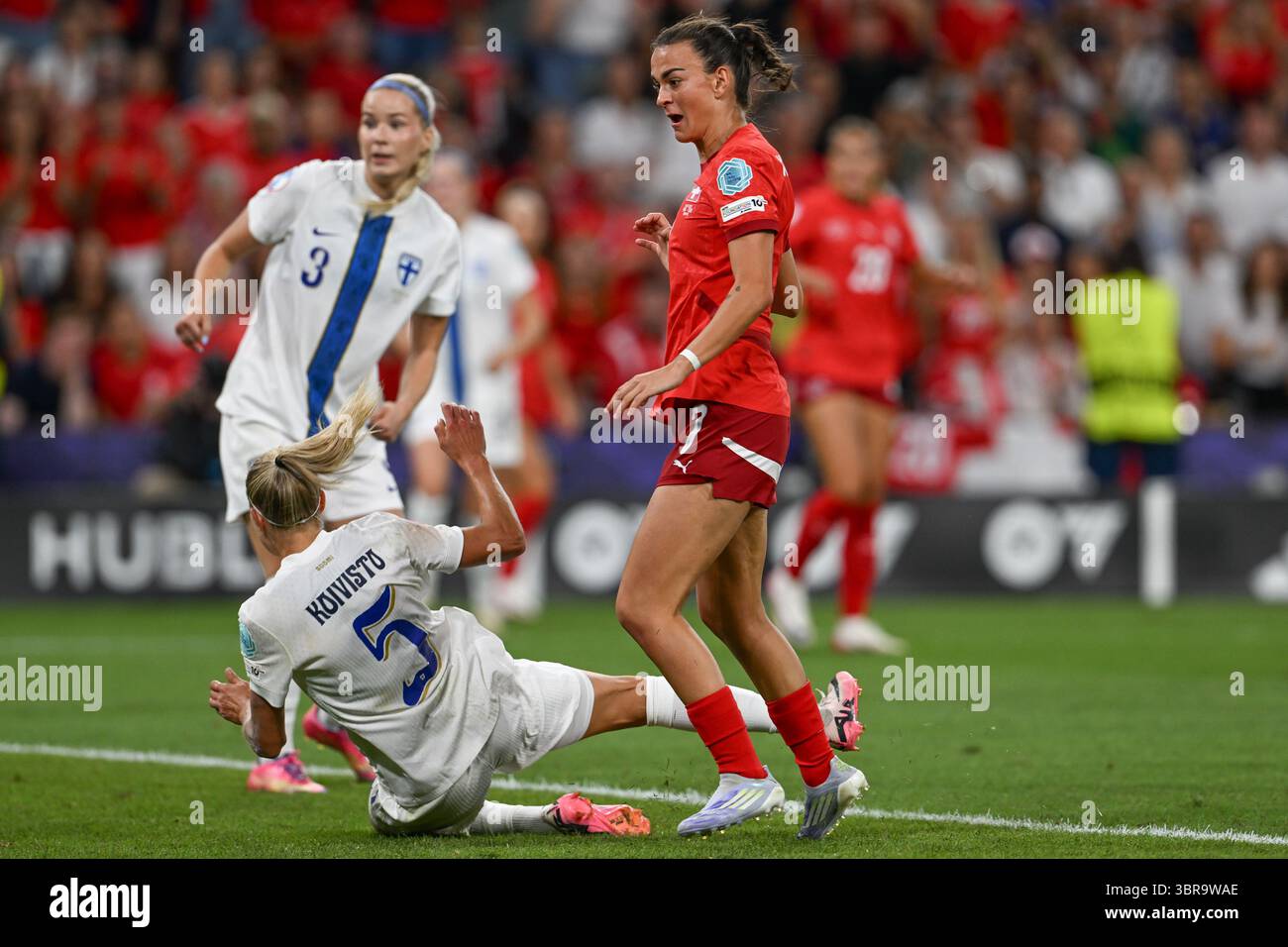 Riola Xhemaili (7) of Switzerland pictured scoring the 1-1 equalizer ...