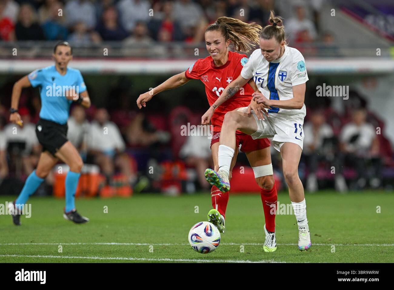 Geneva, Switzerland. 10th July, 2025. Lia Walti (13) of Switzerland and ...