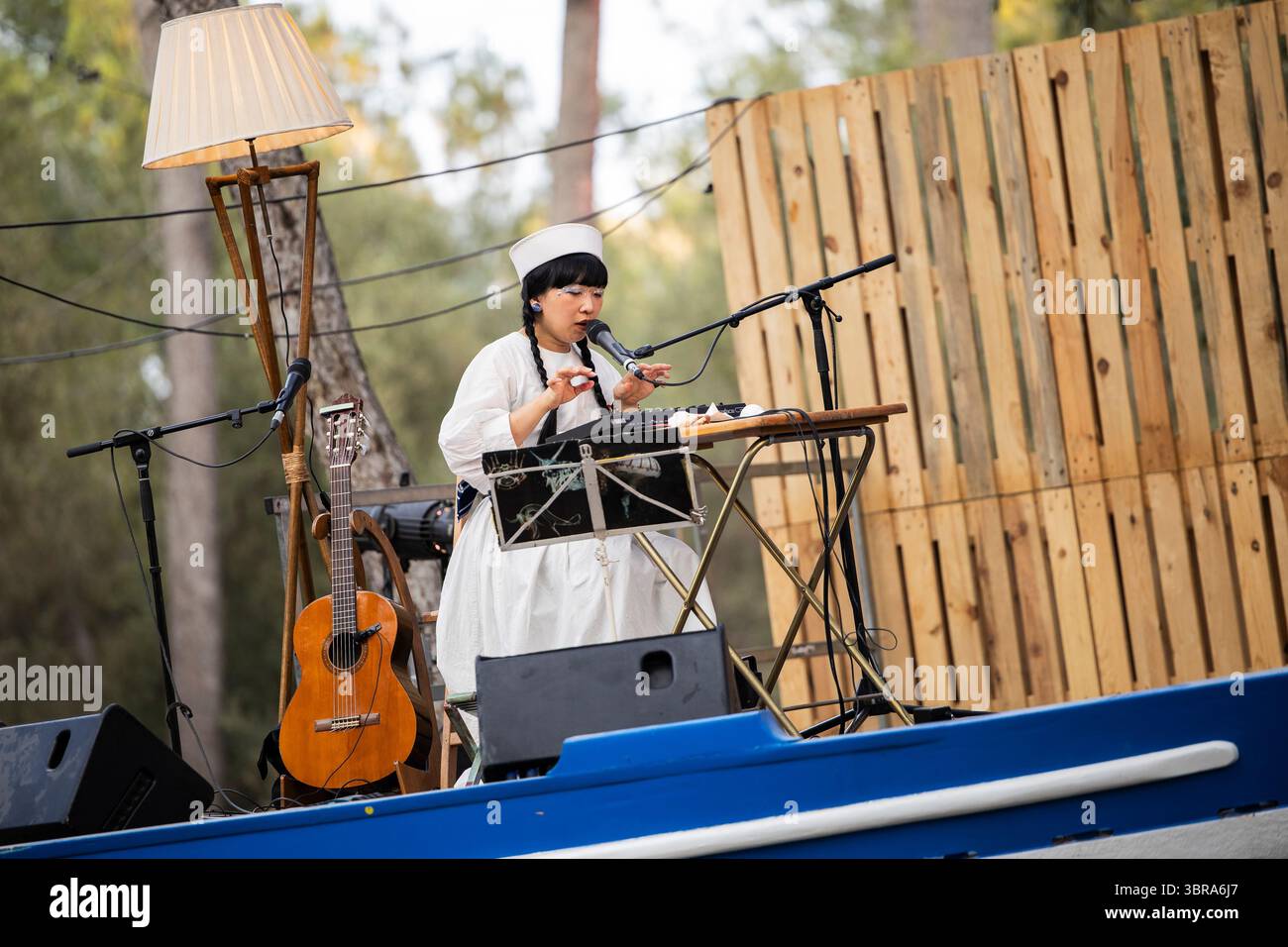 Ichiko aoba singer hi-res stock photography and images - Alamy
