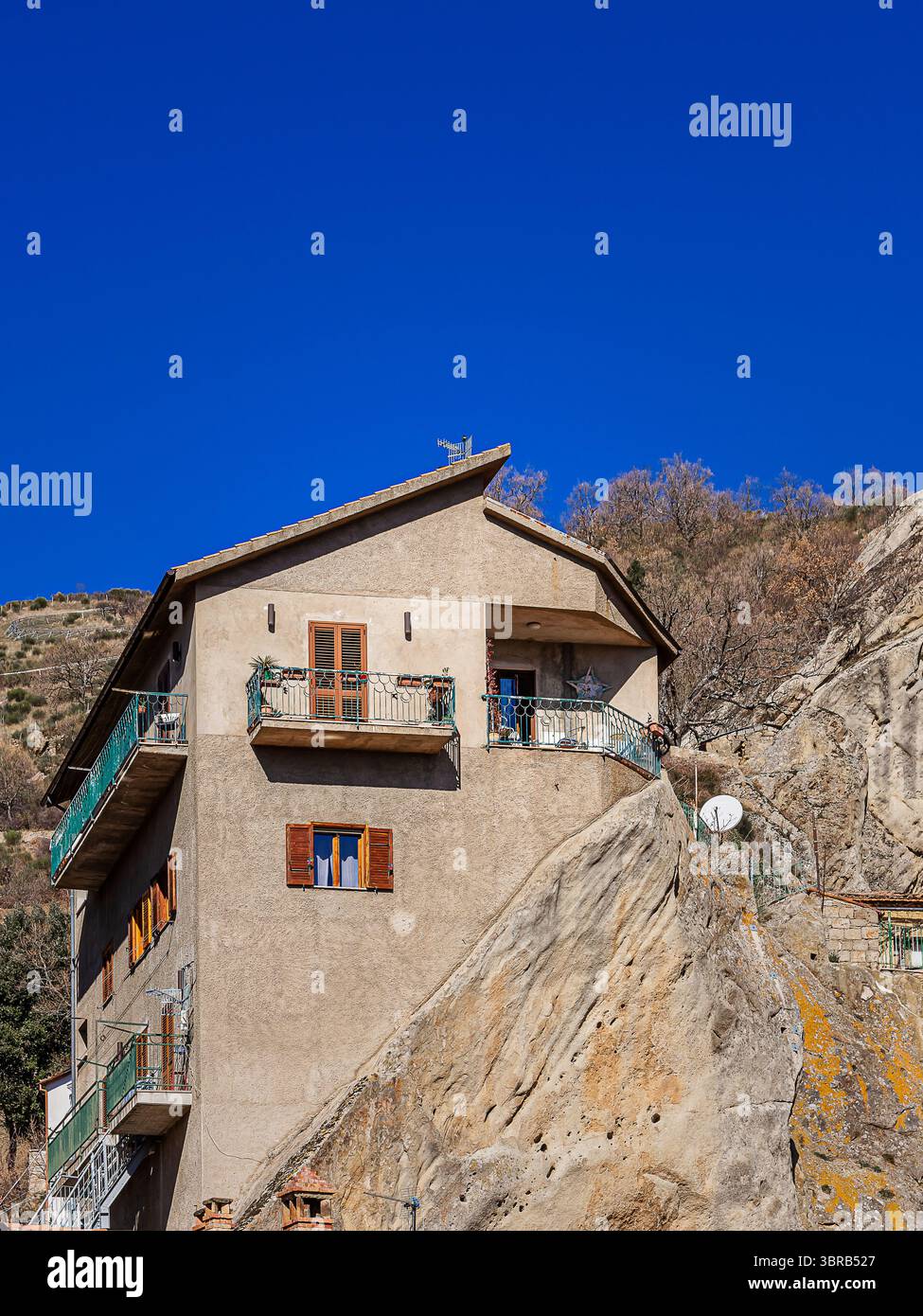 Emotional travel frame hi-res stock photography and images - Alamy