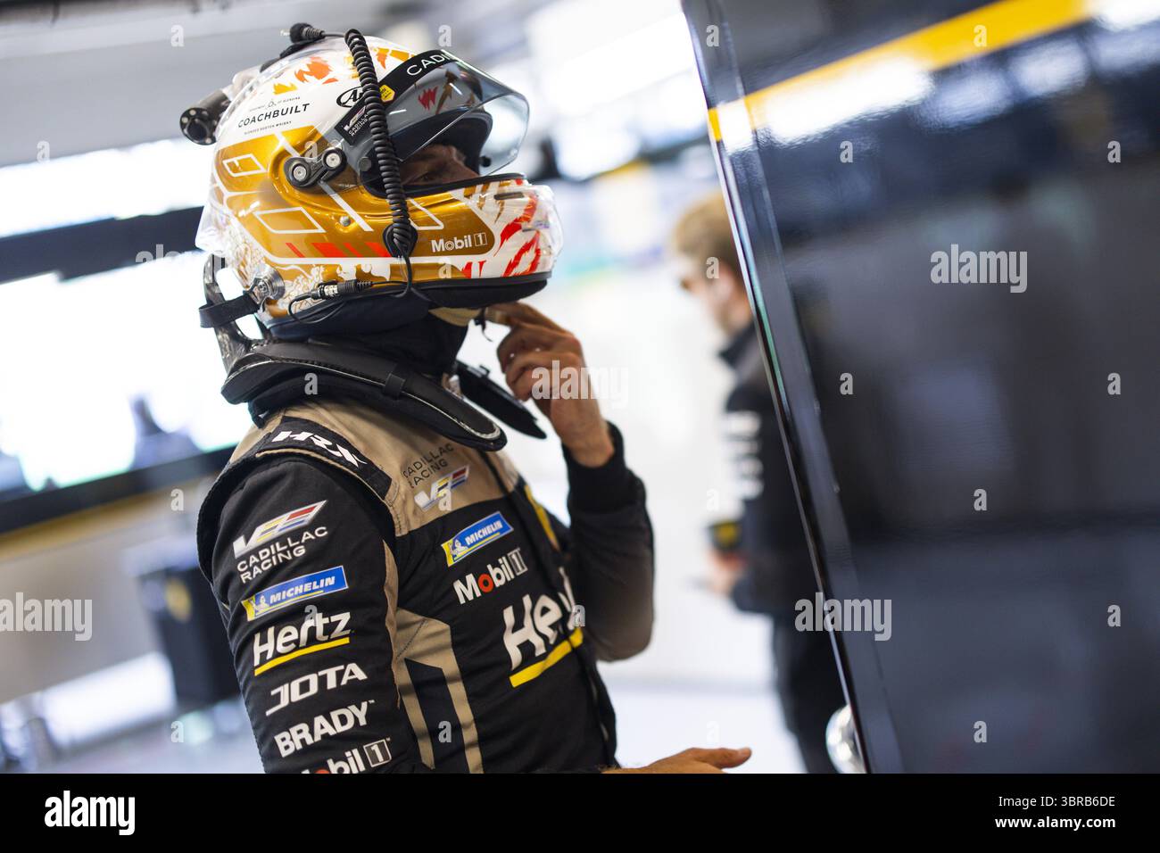 BUTTON Jenson (gbr), Cadillac Hertz Team Jota, Cadillac V-Series.R #38 ...