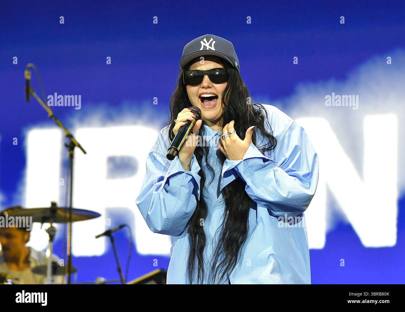 Lauren Spencer Smith performs during day 8 of 2025 Festival d'été de ...