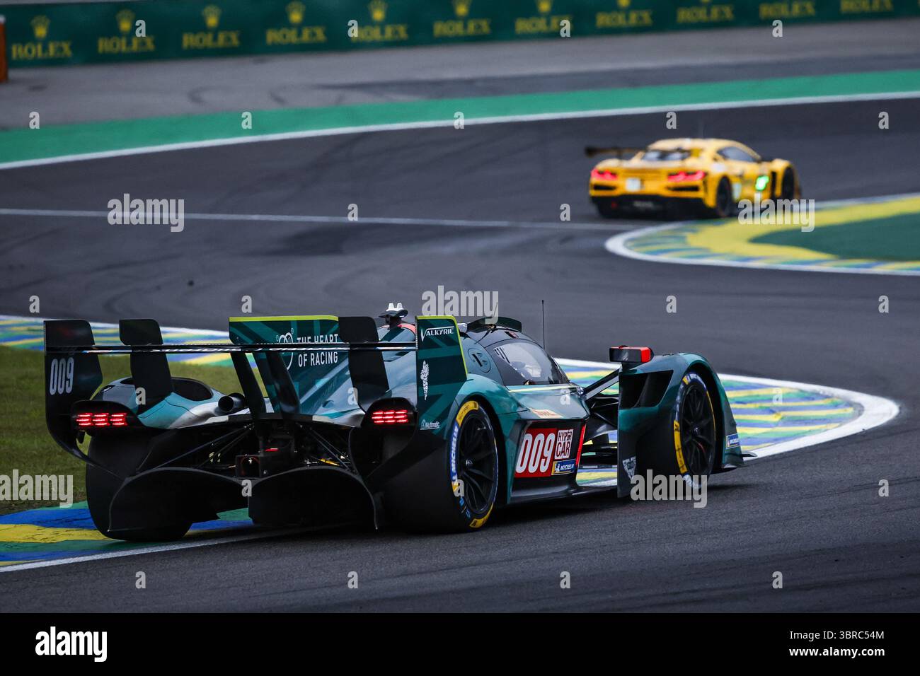 009 RIBERAS Alex (spa), SORENSEN Marco (dnk), Aston Martin THOR Team, Aston Martin Valkyrie #009 ...