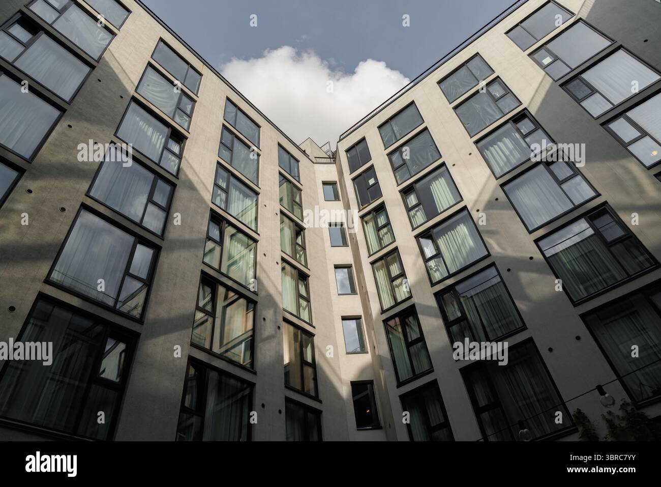 Exploring Modern Urban Architecture in a Unique Courtyard Setting for ...