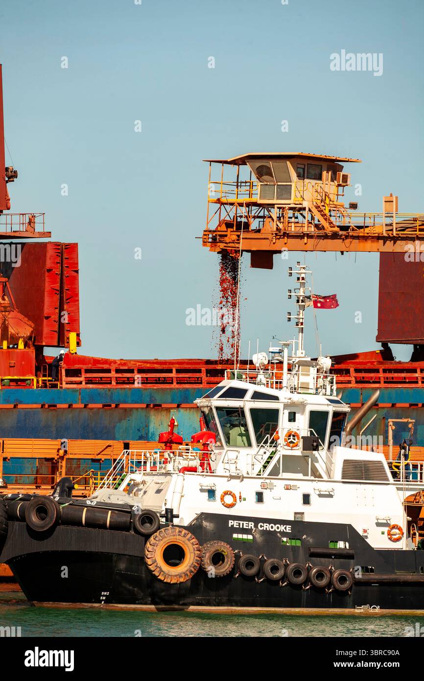 bauxite falling loading ship conveyer bridge hull rio tinto lorim point ...