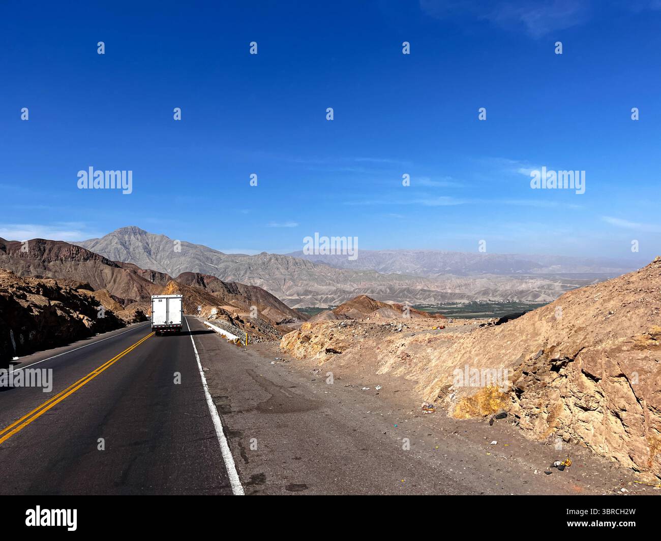 Pan American Highway going through Peruvian Andes. Desert and mountains ...