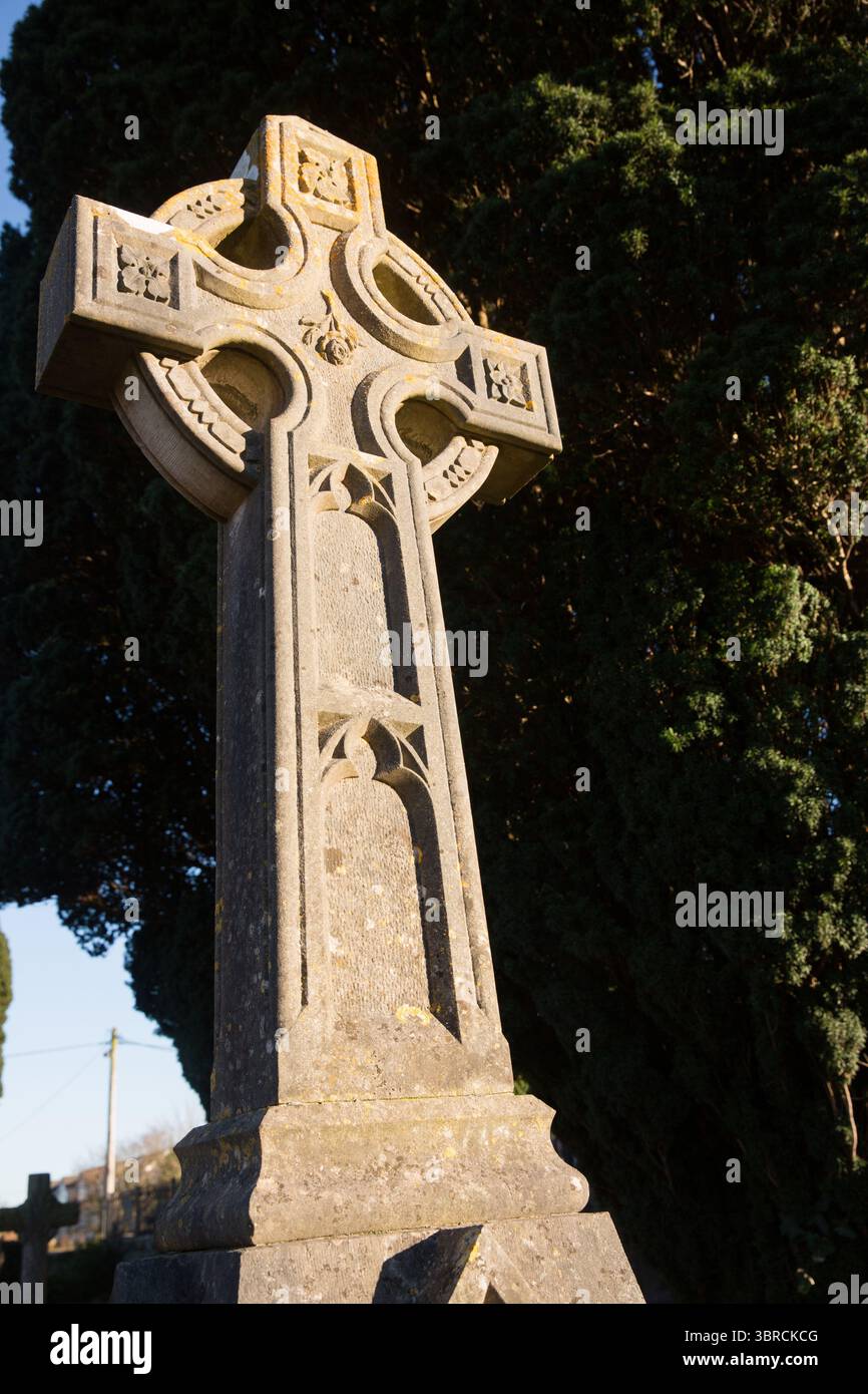 Tombstone view hi-res stock photography and images - Alamy
