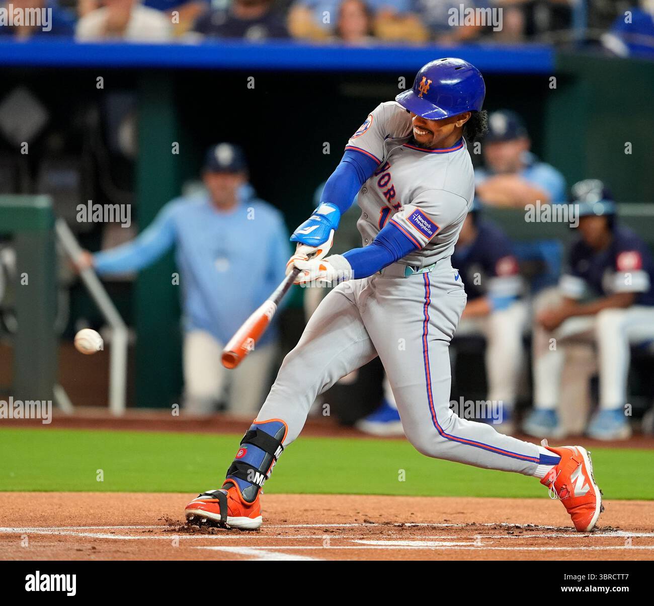 July 11, 2025: New York Mets shortstop Francisco Lindor (12) drives a ...