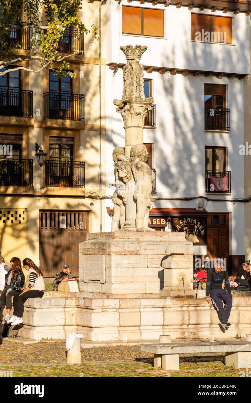Square of medieval origin in the historic center, called Plaza del ...