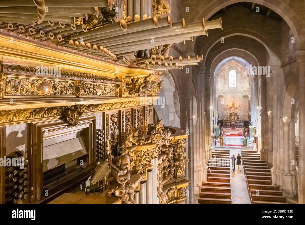 Interior of Se de Braga Cathedral in Braga, Portugal Stock Photo - Alamy